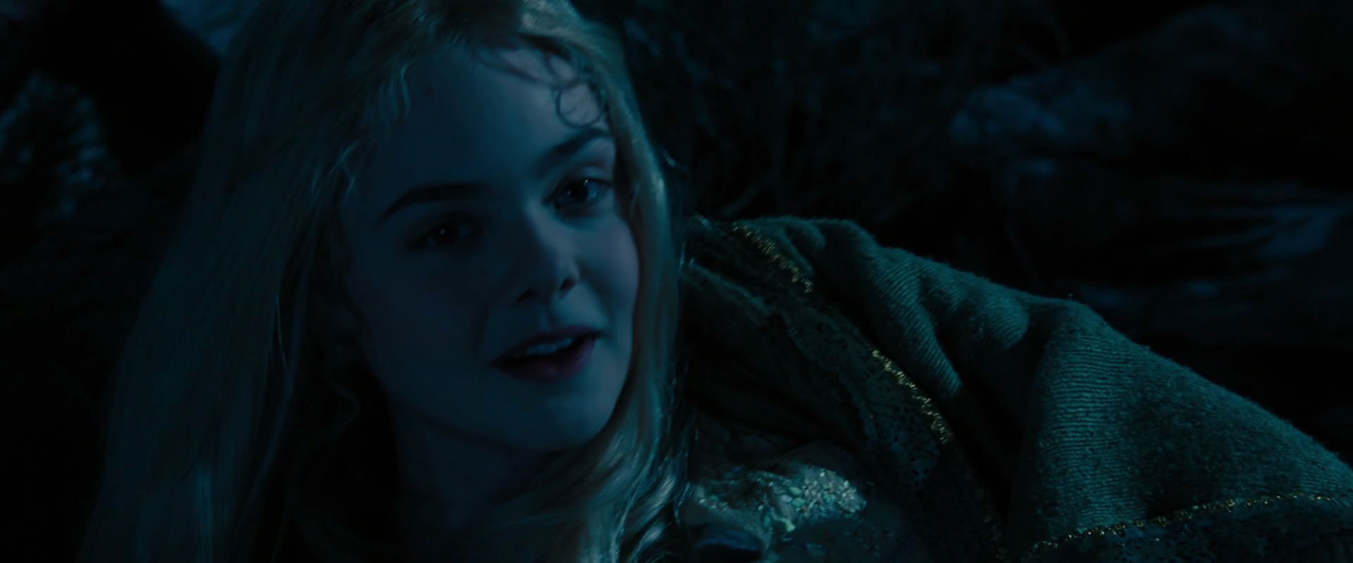 Maleficent (2014) - Animation Screencaps.com