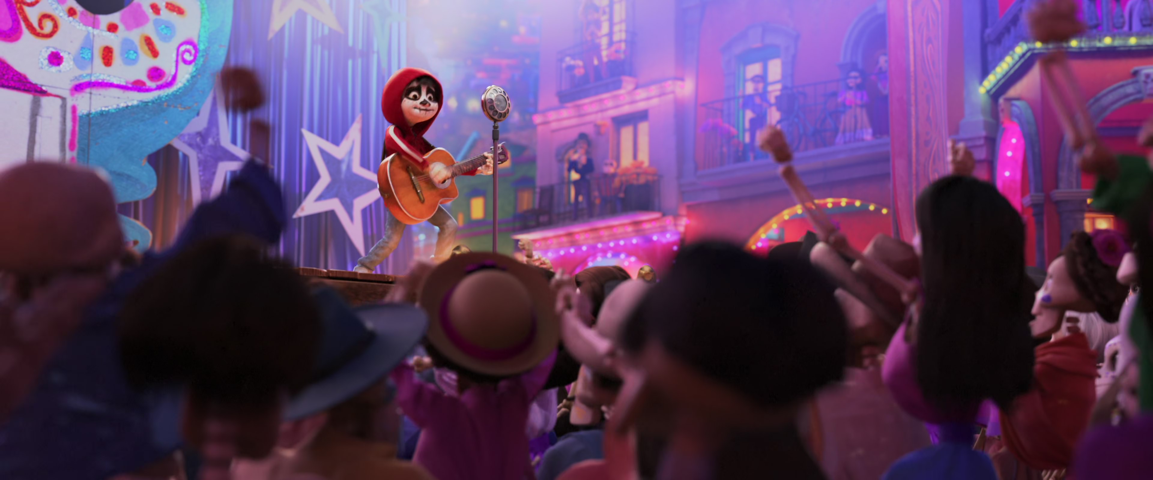 Coco (2017) [4K] - Animation Screencaps.com
