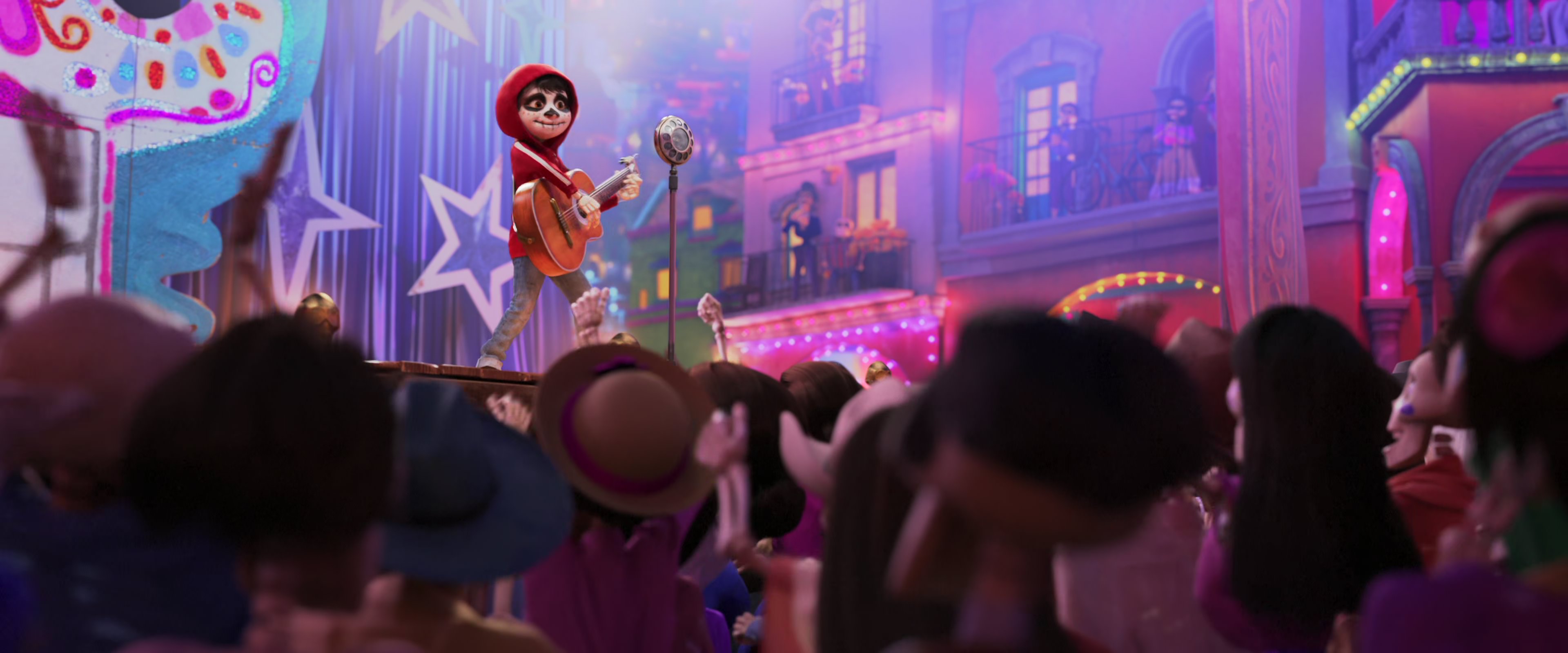 Coco (2017) [4K] - Animation Screencaps.com