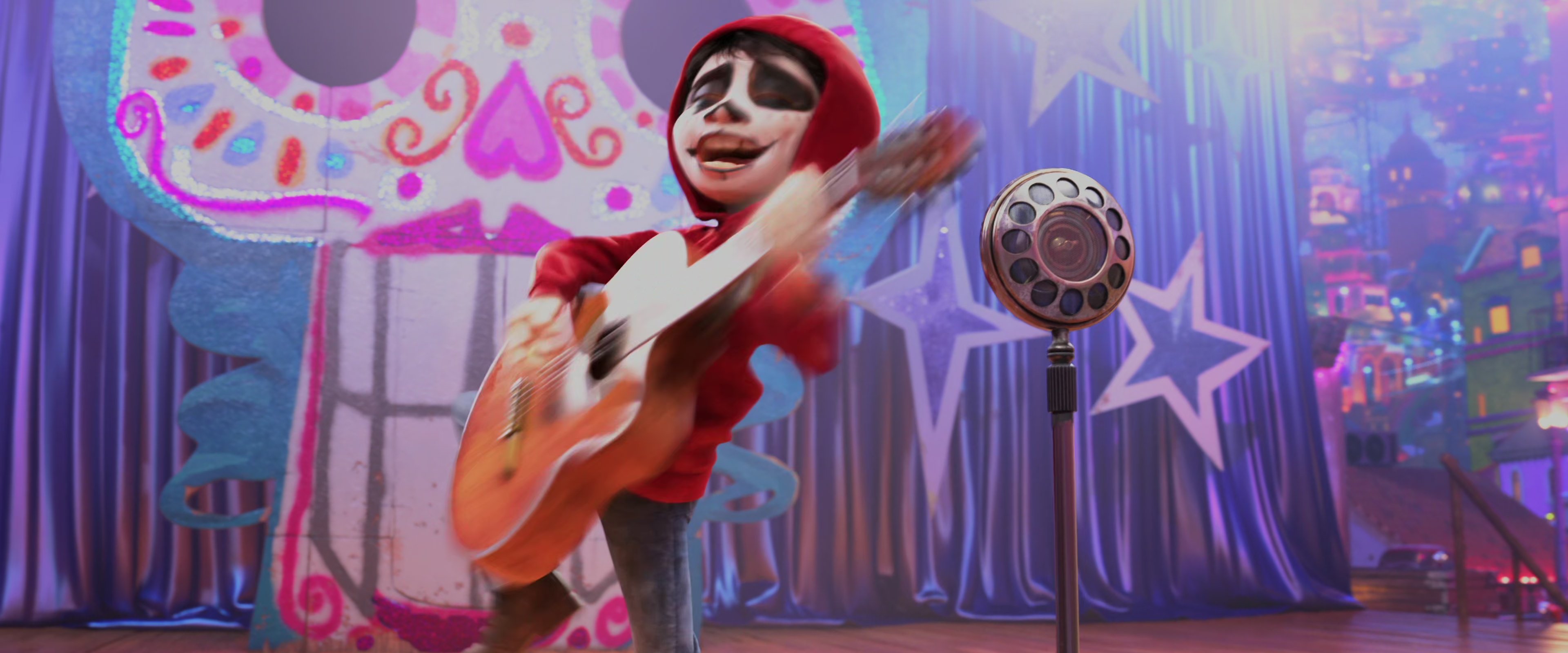 Coco (2017) [4K] - Animation Screencaps.com