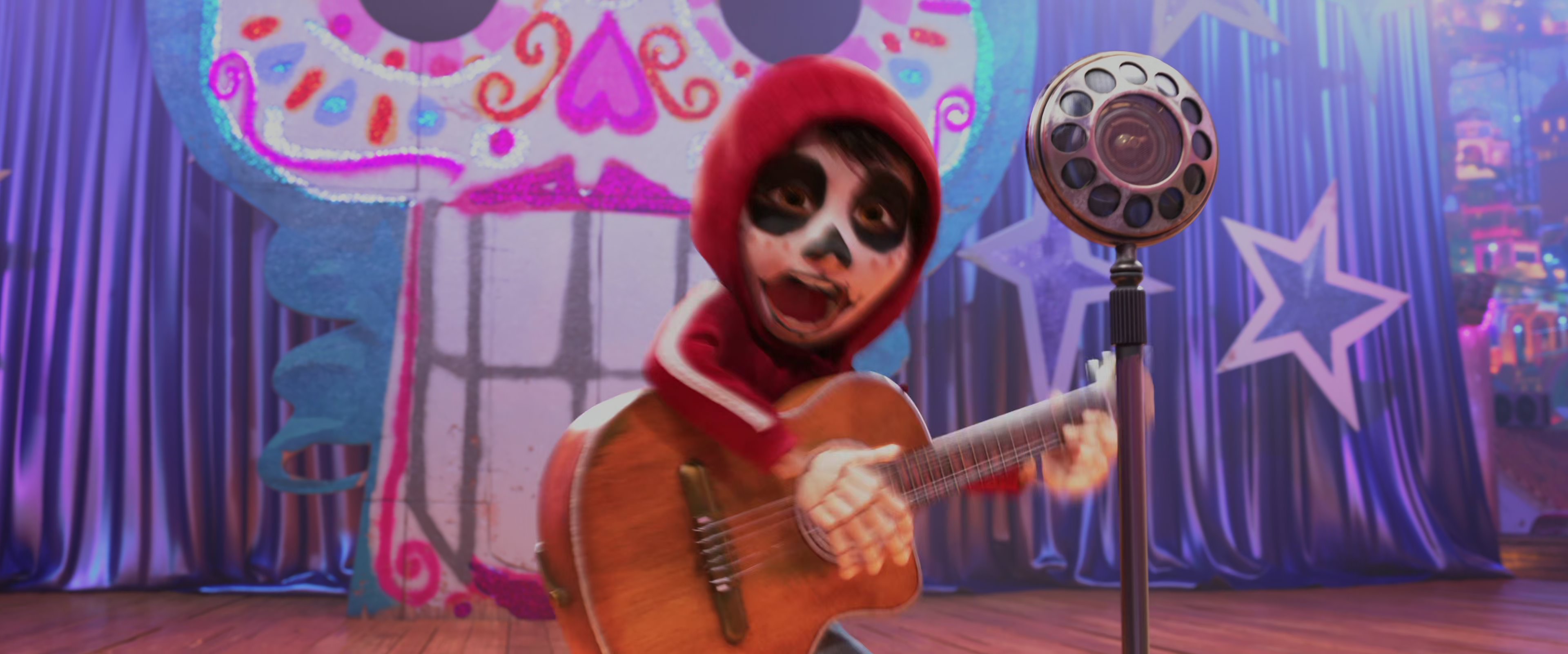 Coco (2017) [4K] - Animation Screencaps.com