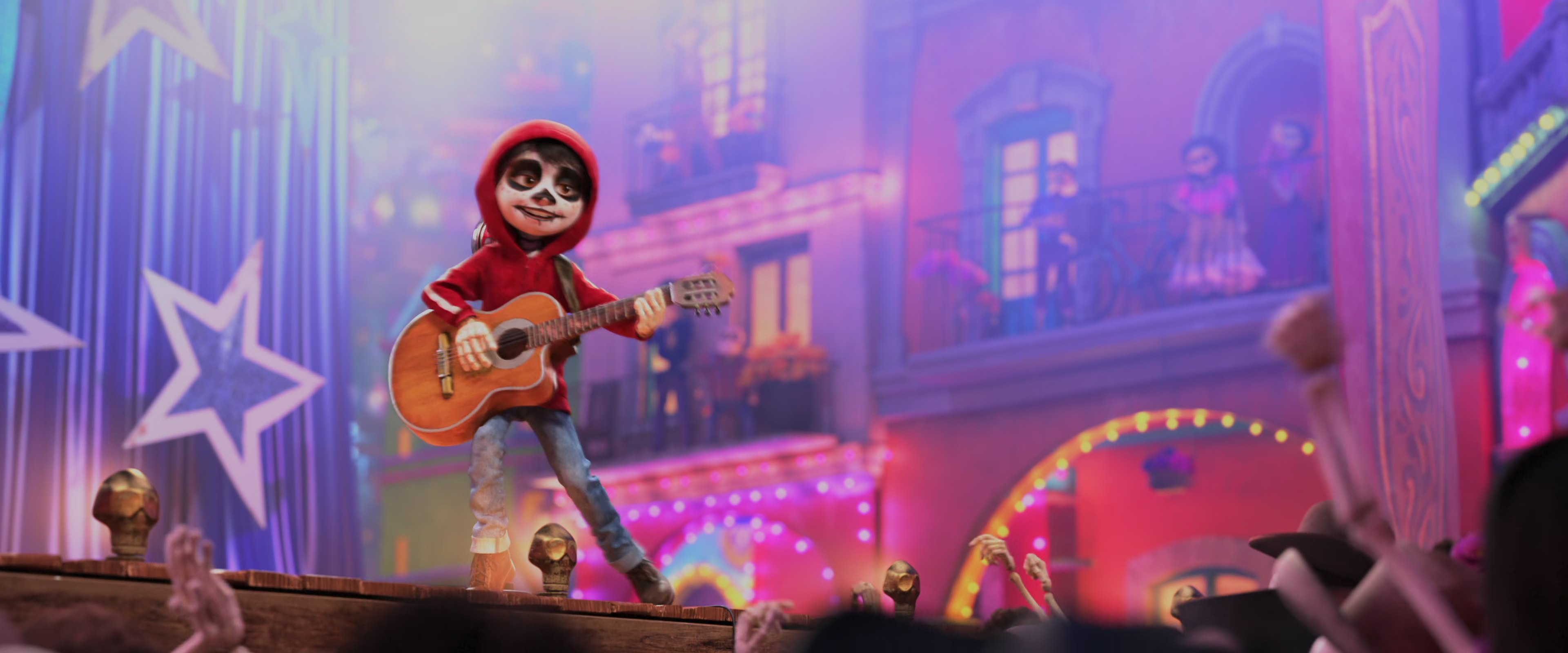 Coco (2017) [4K] - Animation Screencaps.com