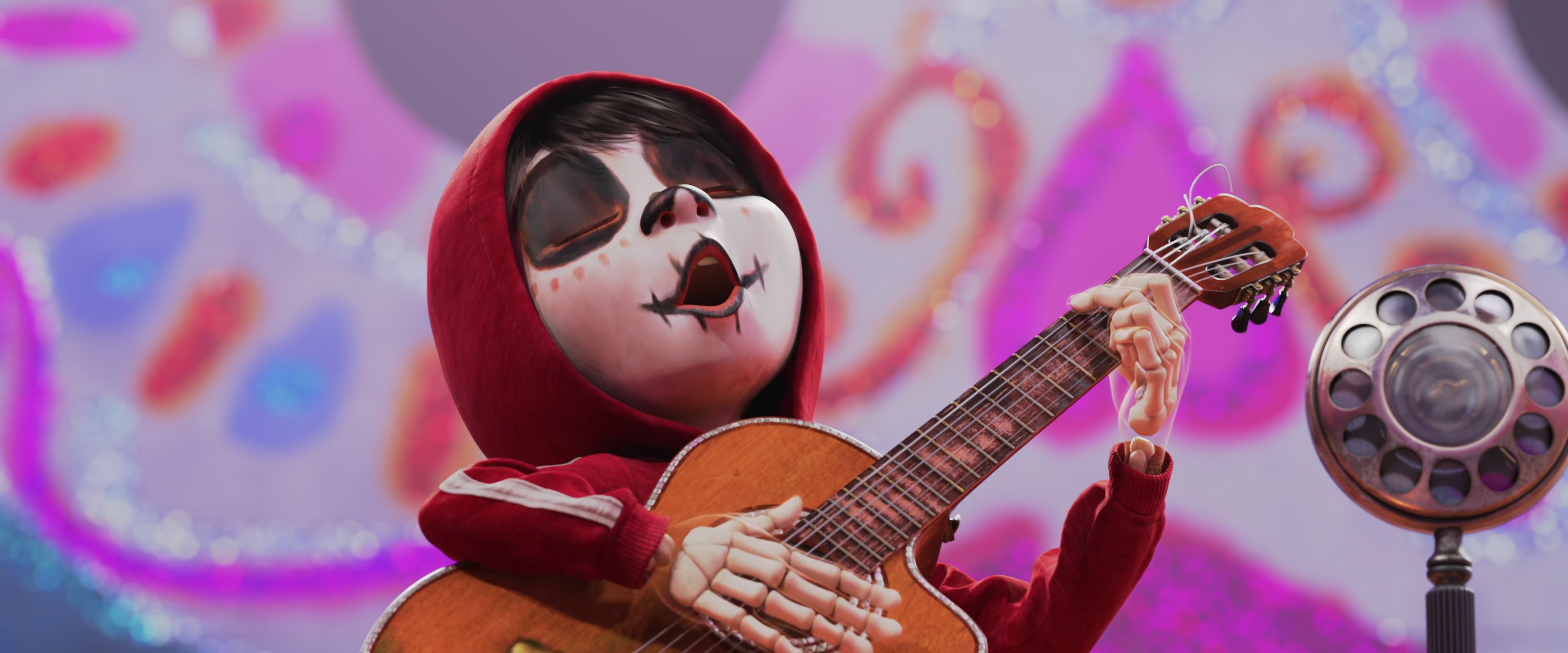 Coco (2017) [4K] - Animation Screencaps.com