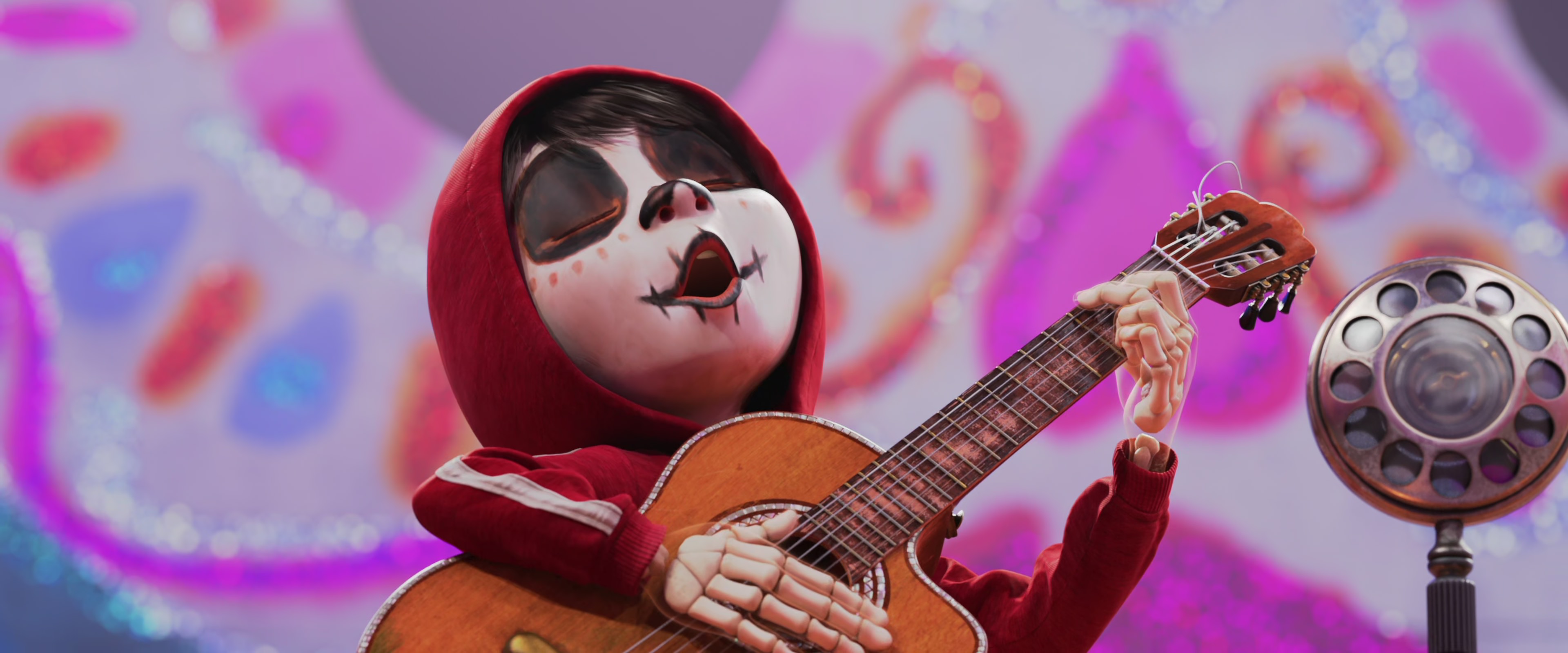 Coco (2017) [4K] - Animation Screencaps.com