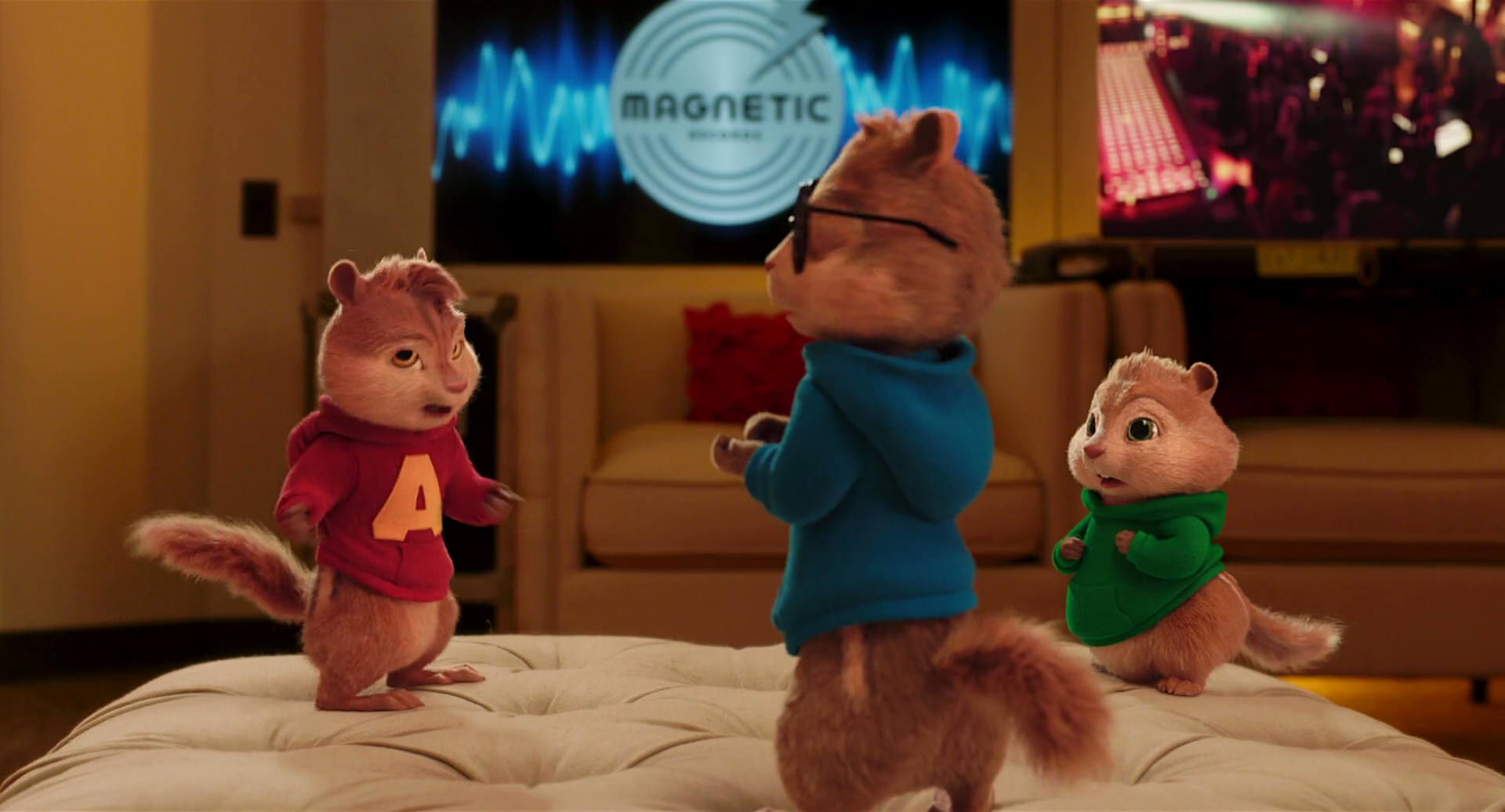 Alvin and the Chipmunks: The Road Chip (2015) - Animation Screencaps.com