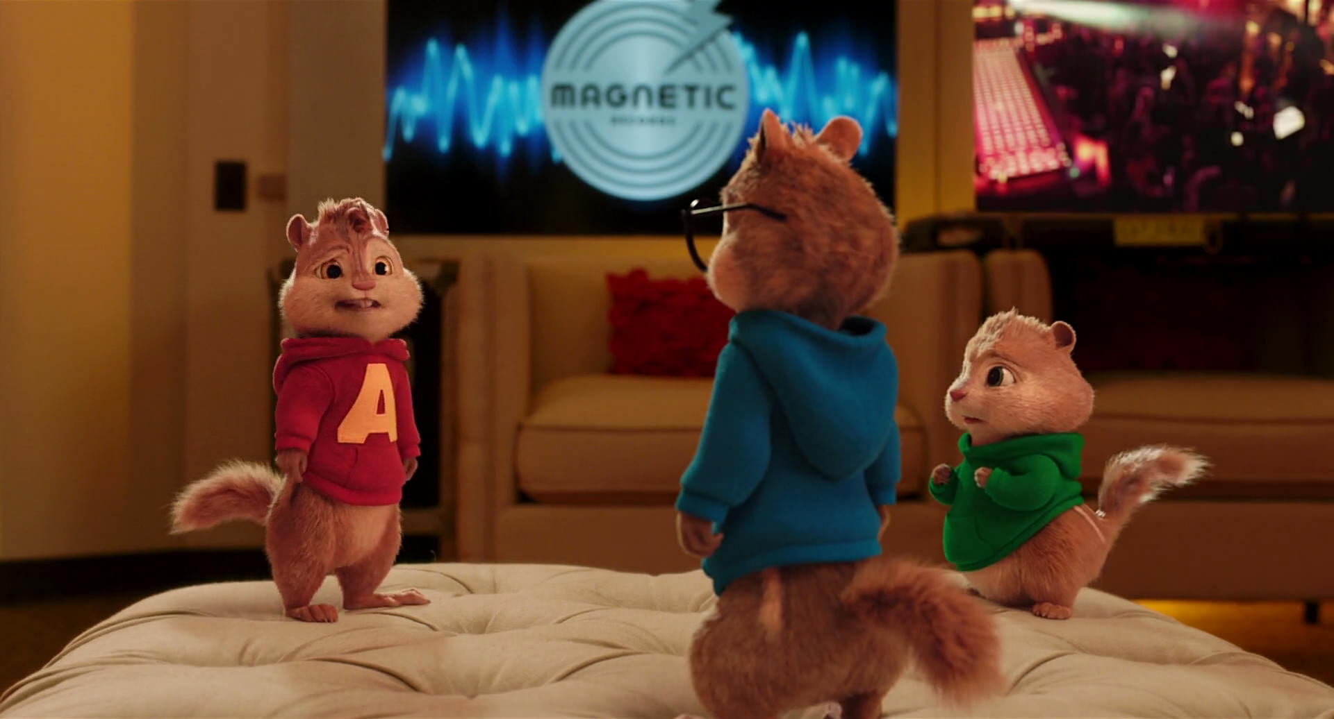 Alvin and the Chipmunks: The Road Chip (2015) - Animation Screencaps.com