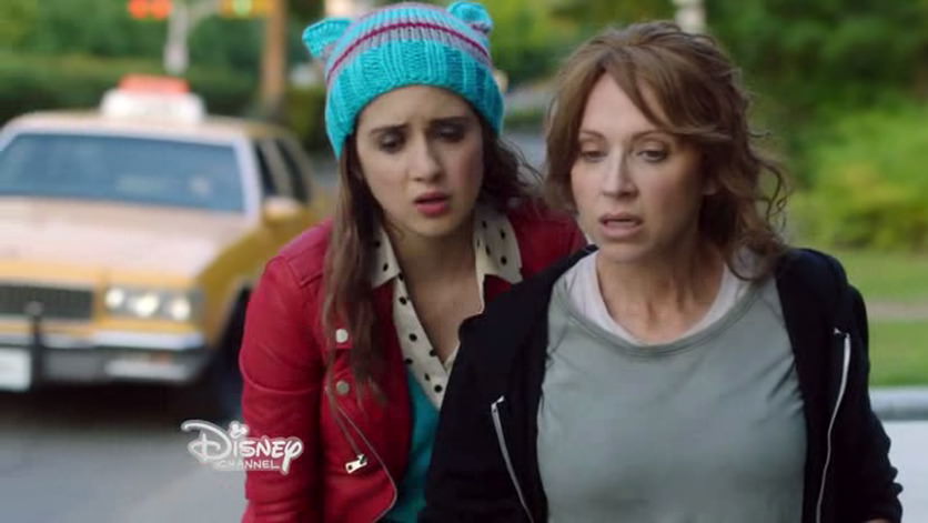 Bad Hair Day (2015) - Animation Screencaps.com