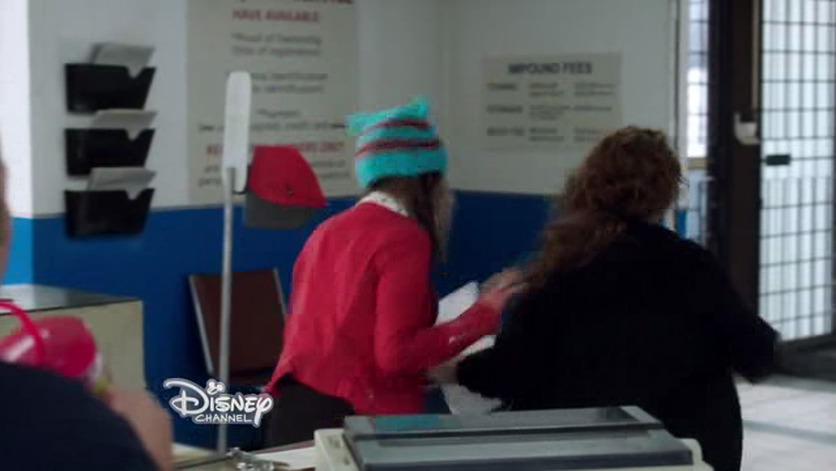 Bad Hair Day (2015) - Animation Screencaps.com