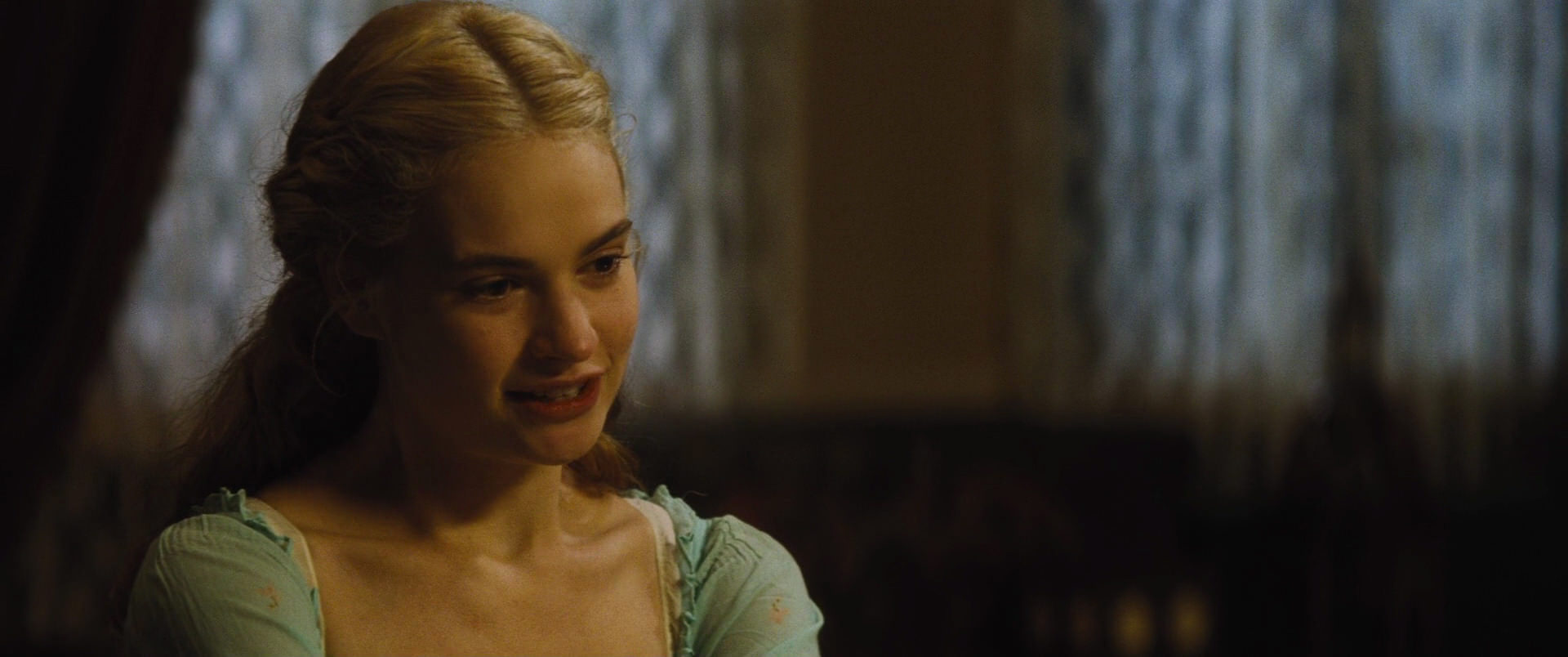 Cinderella (2015) - Animation Screencaps.com