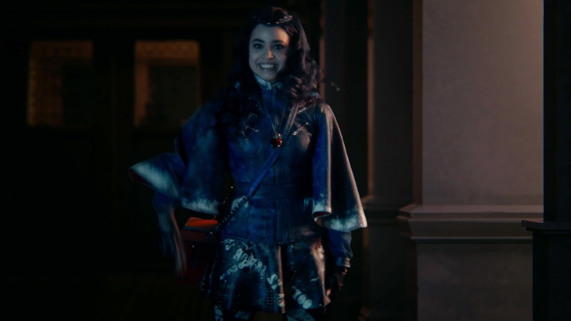 Descendants (2015) 1080p - Animation Screencaps.com