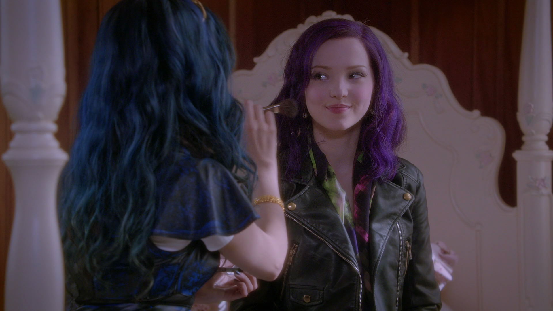 Descendants 2 (2017) - Animation Screencaps.com