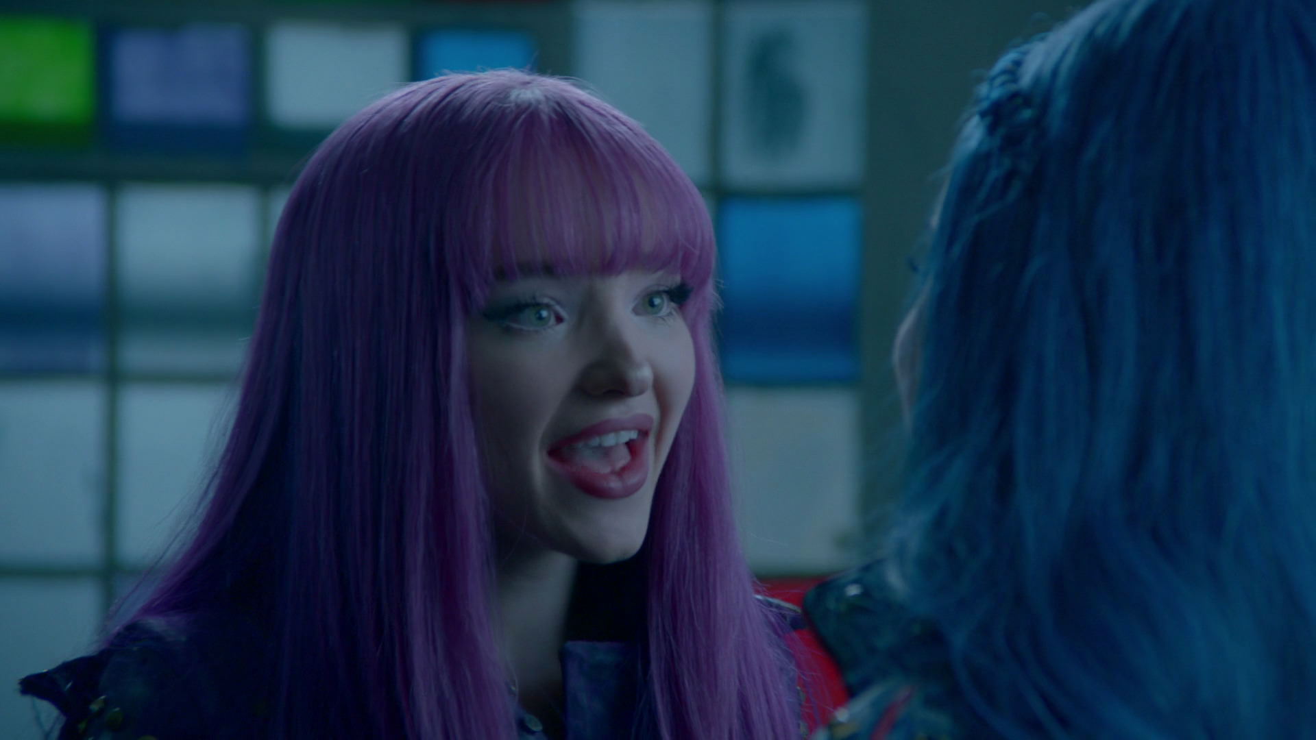 Descendants 2 (2017) - Animation Screencaps.com