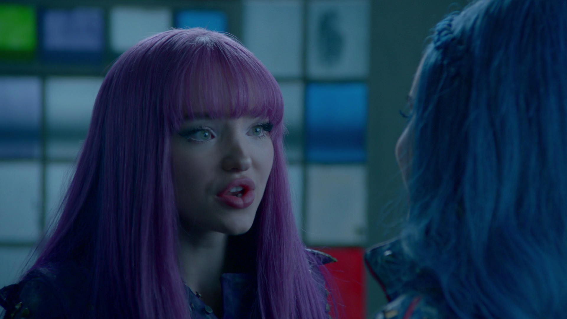 Descendants 2 (2017) - Animation Screencaps.com
