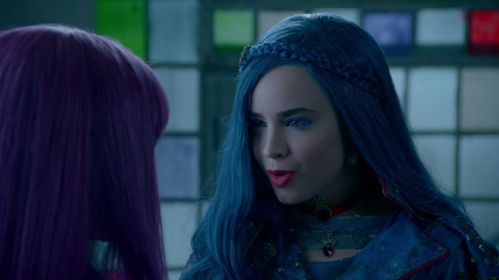 Descendants 2 (2017) - Animation Screencaps.com