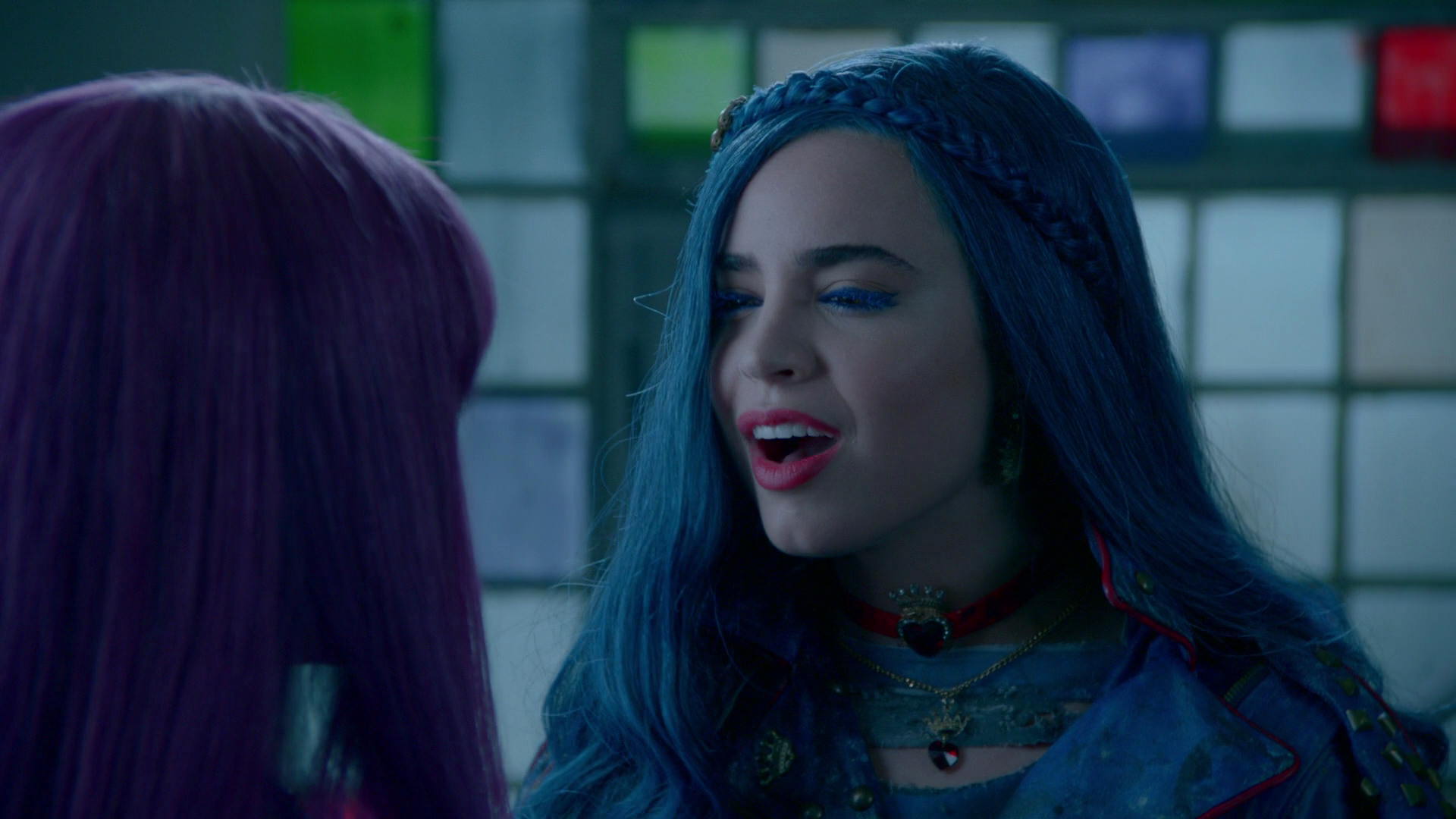 Descendants 2 (2017) - Animation Screencaps.com