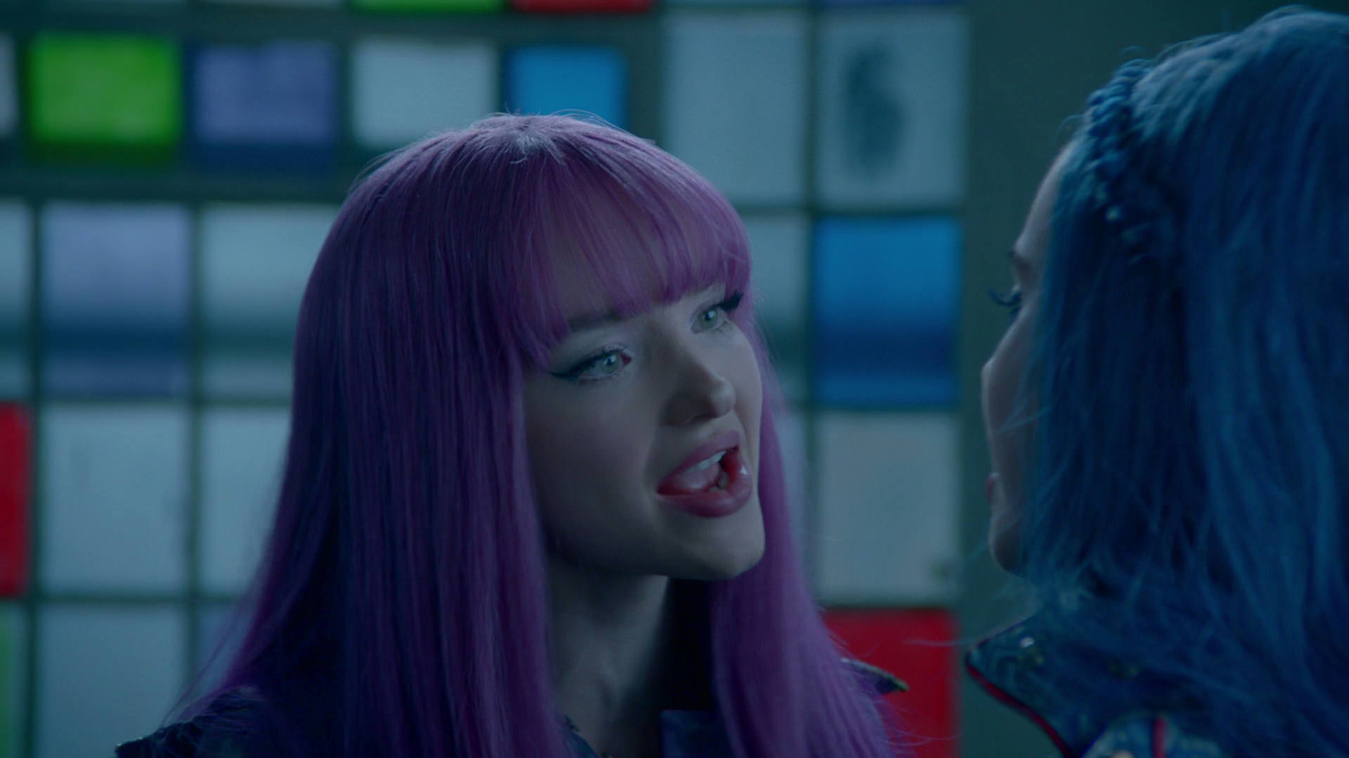 Descendants 2 (2017) - Animation Screencaps.com