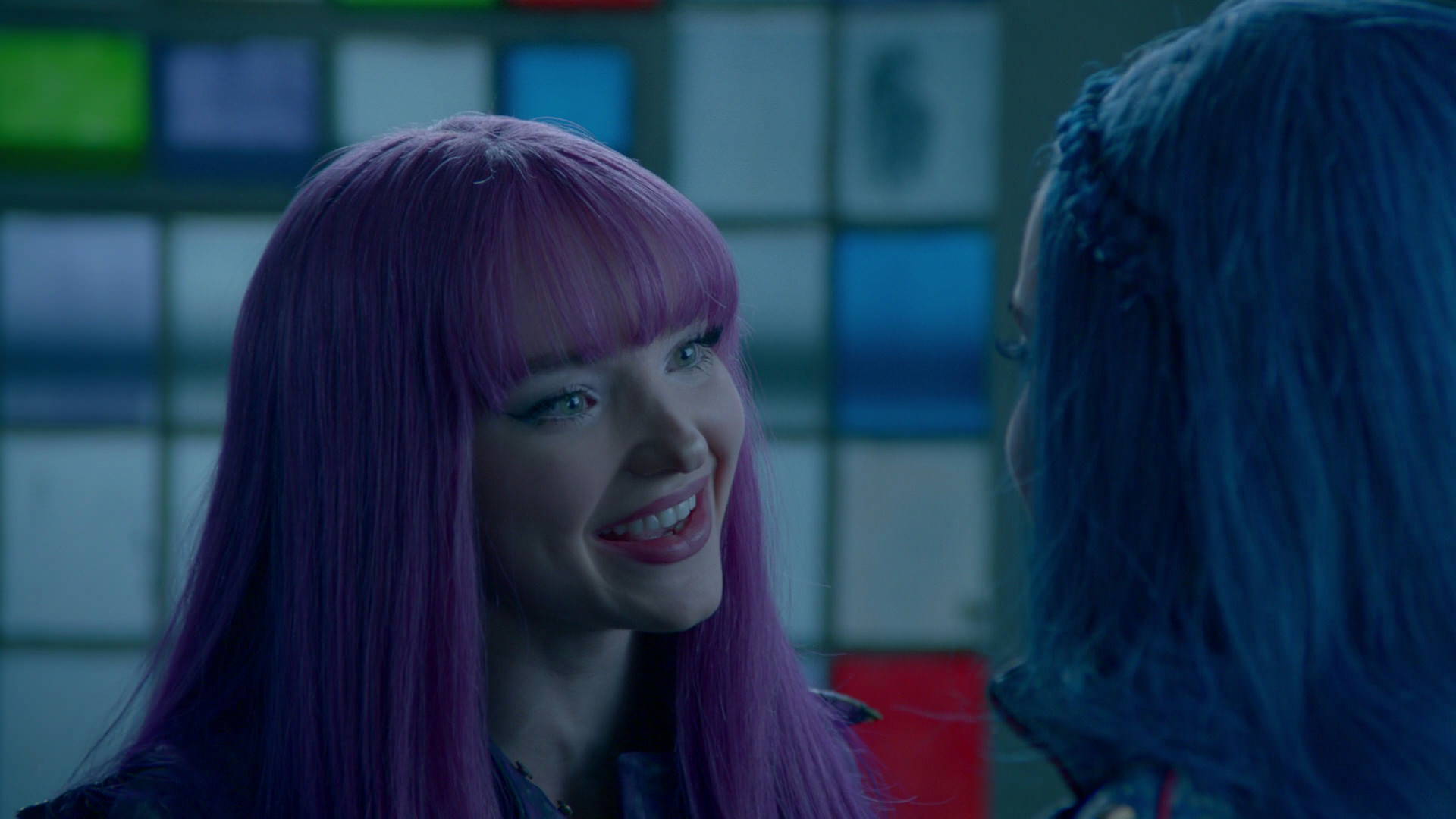 Descendants 2 (2017) - Animation Screencaps.com