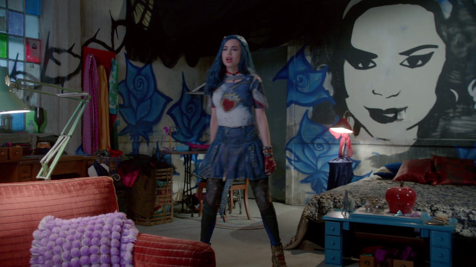 Descendants 2 (2017) - Animation Screencaps.com
