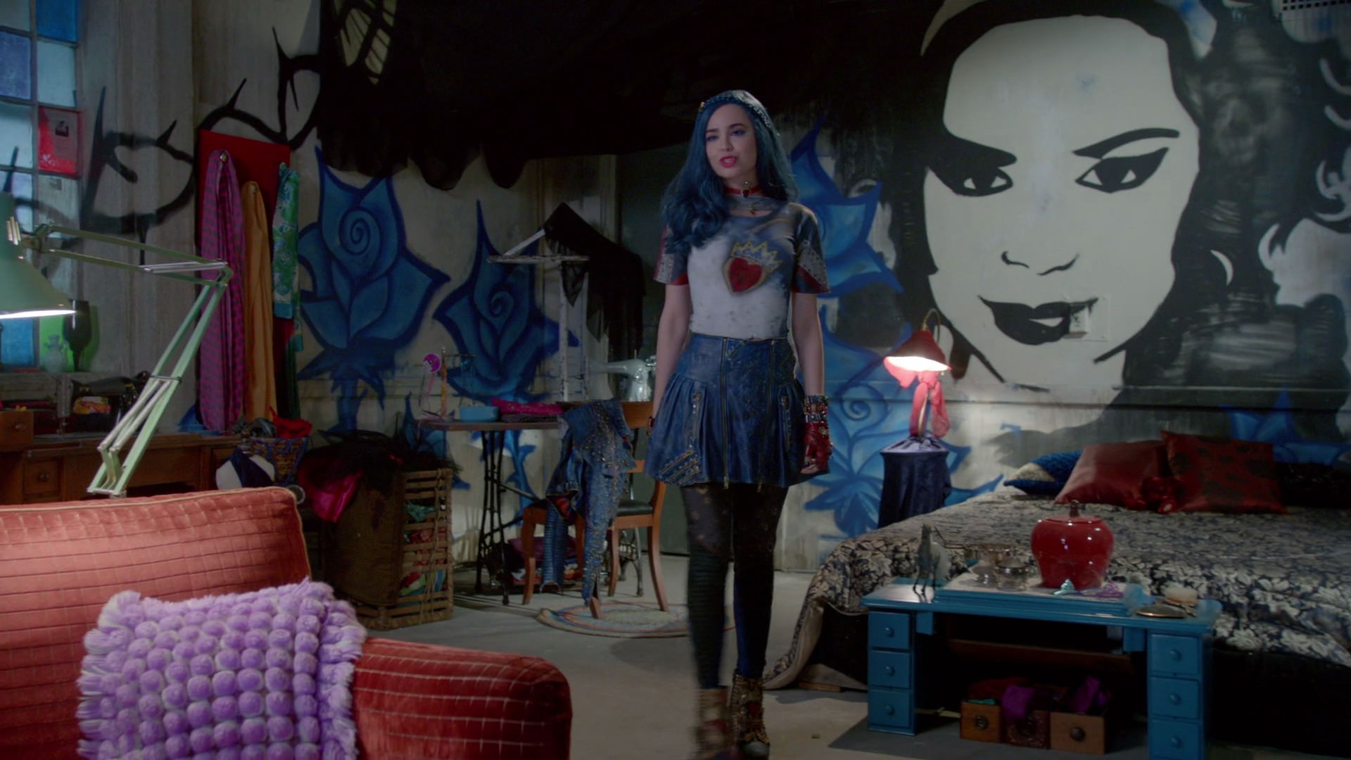 Descendants 2 (2017) - Animation Screencaps.com