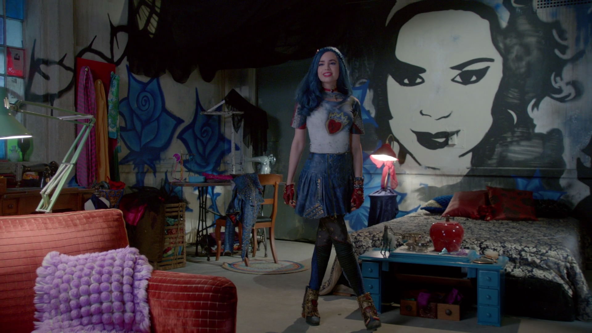 Descendants 2 (2017) - Animation Screencaps.com