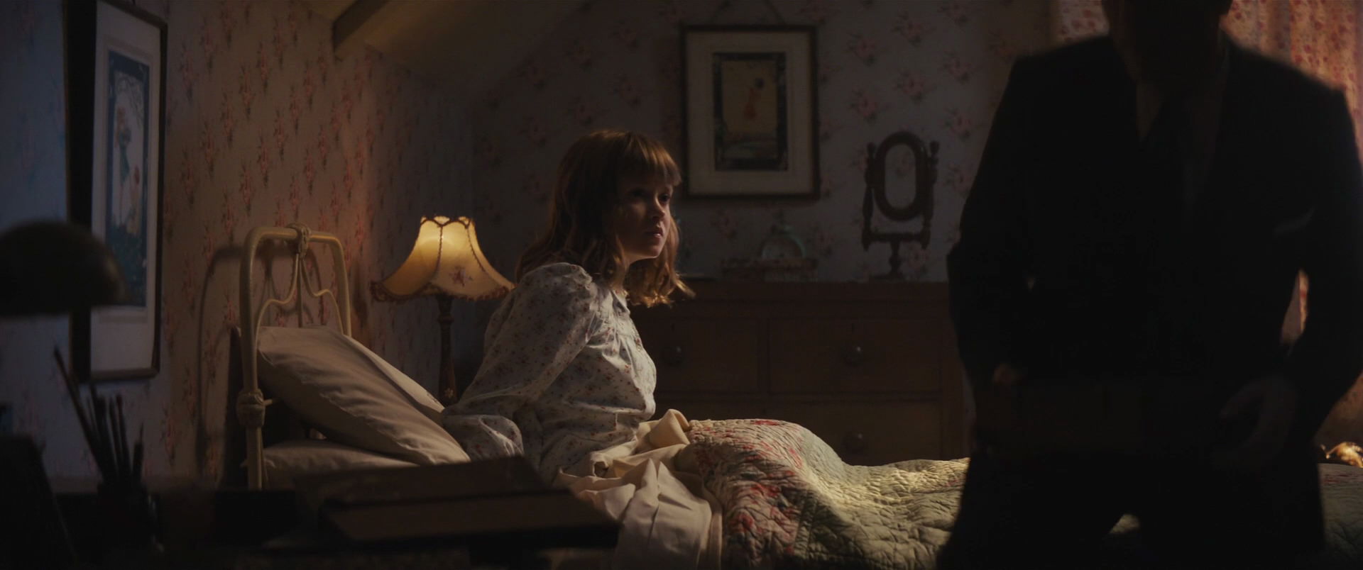 Christopher Robin (2018) - Animation Screencaps.com