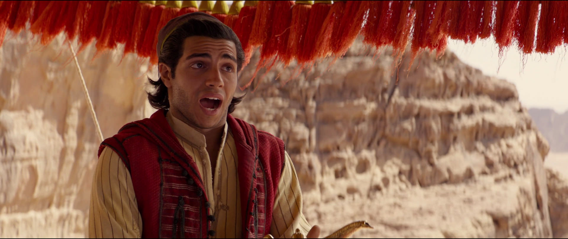 Aladdin (2019) - Animation Screencaps.com