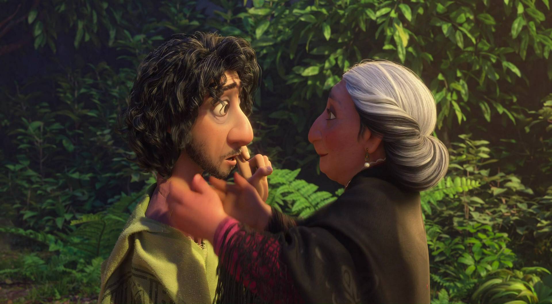 Encanto (2021) - Animation Screencaps.com