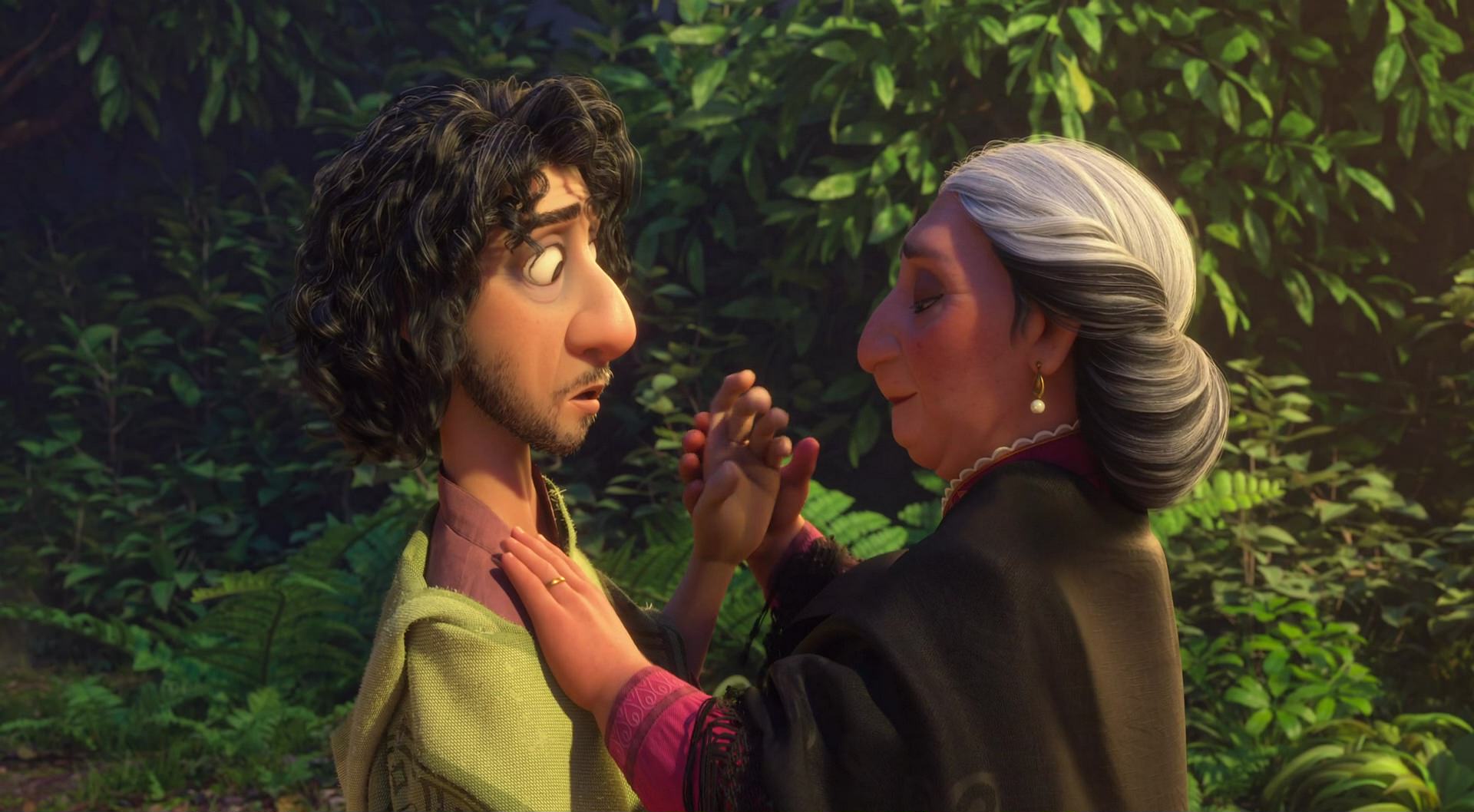 Encanto (2021) - Animation Screencaps.com