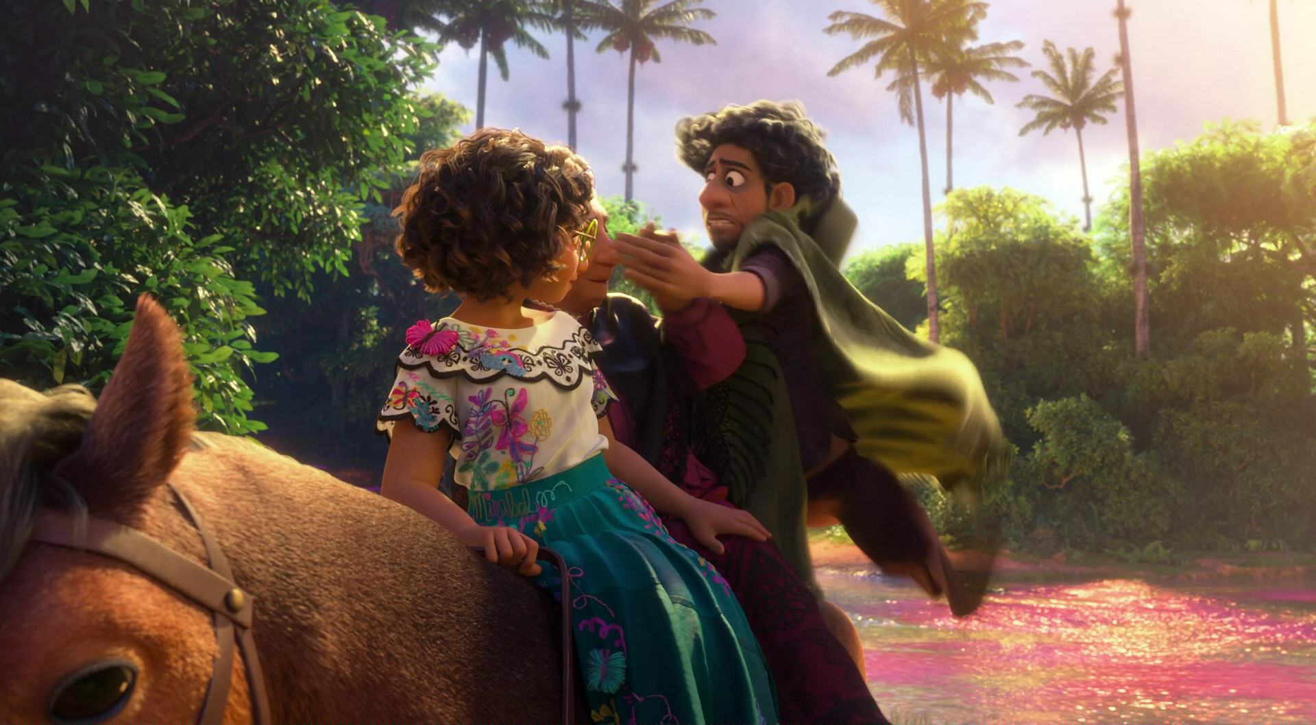 Encanto (2021) - Animation Screencaps.com