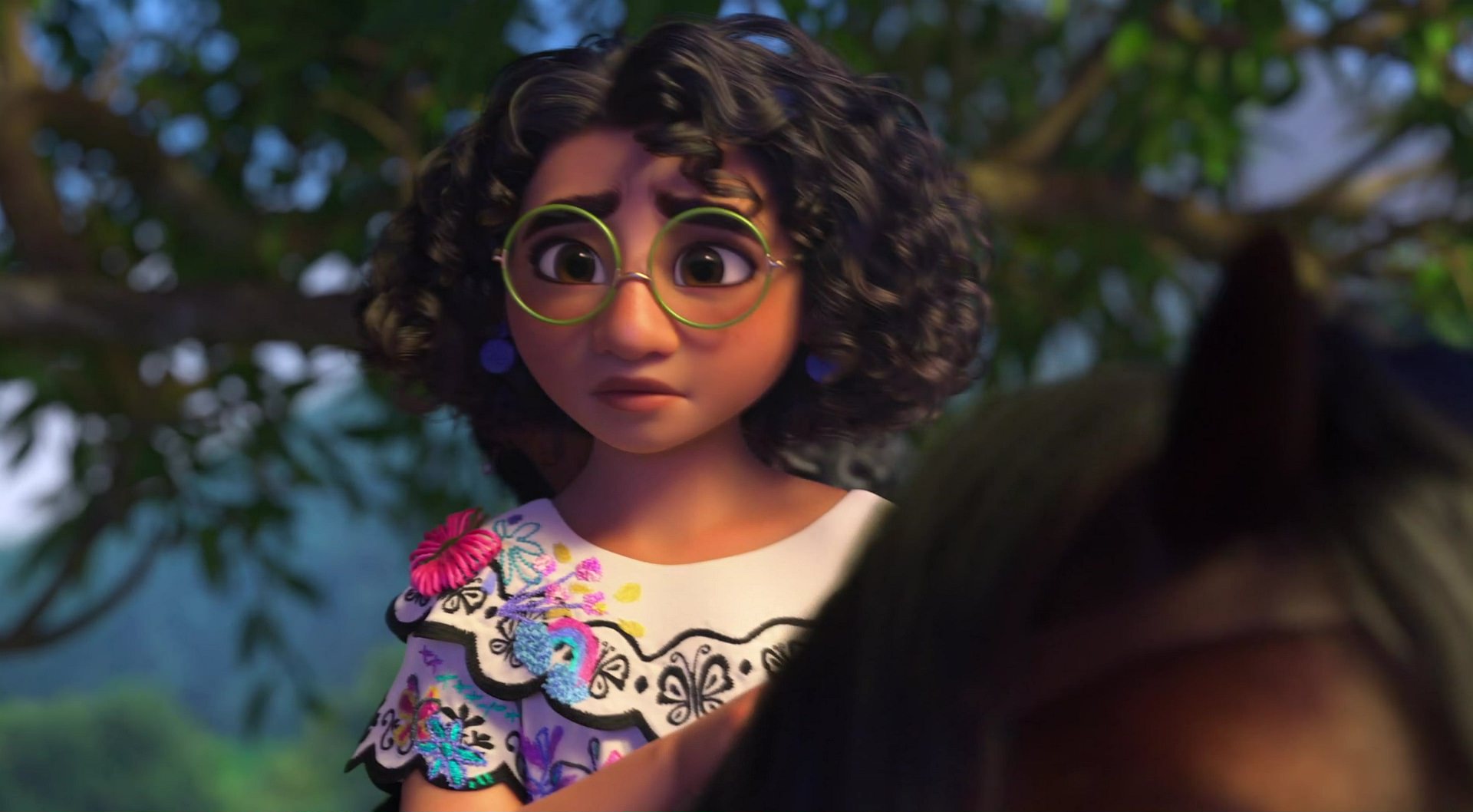 Encanto (2021) - Animation Screencaps.com