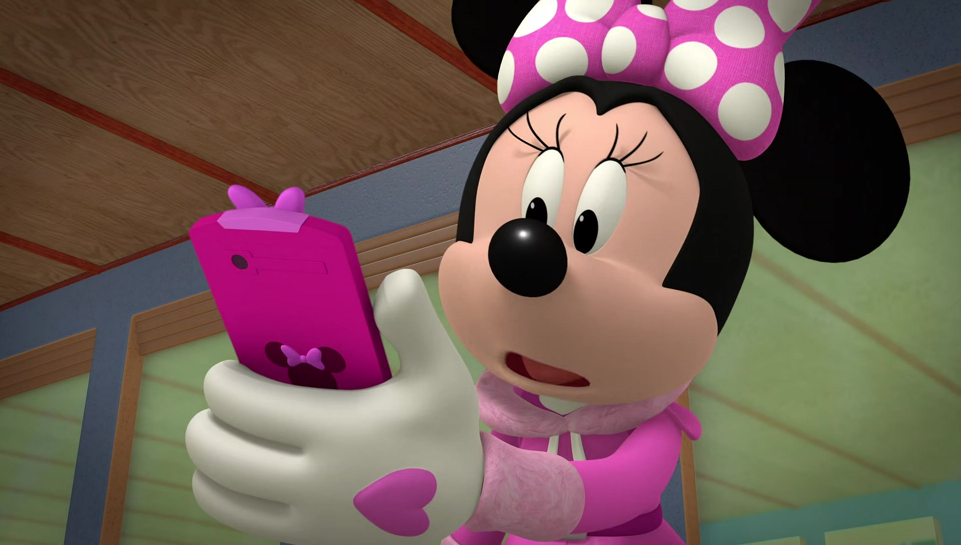 Mickey and Minnie Wish Upon a Christmas (2021) - Animation Screencaps.com