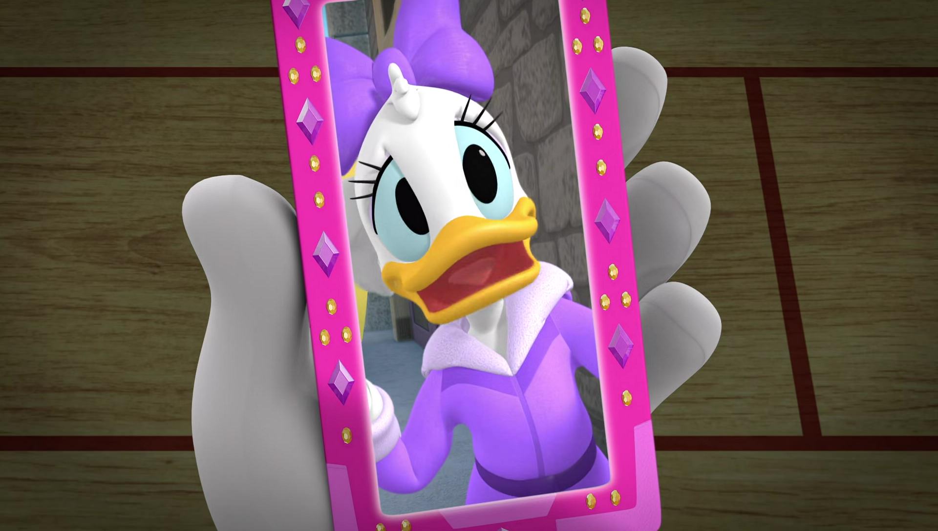 Mickey and Minnie Wish Upon a Christmas (2021) - Animation Screencaps.com