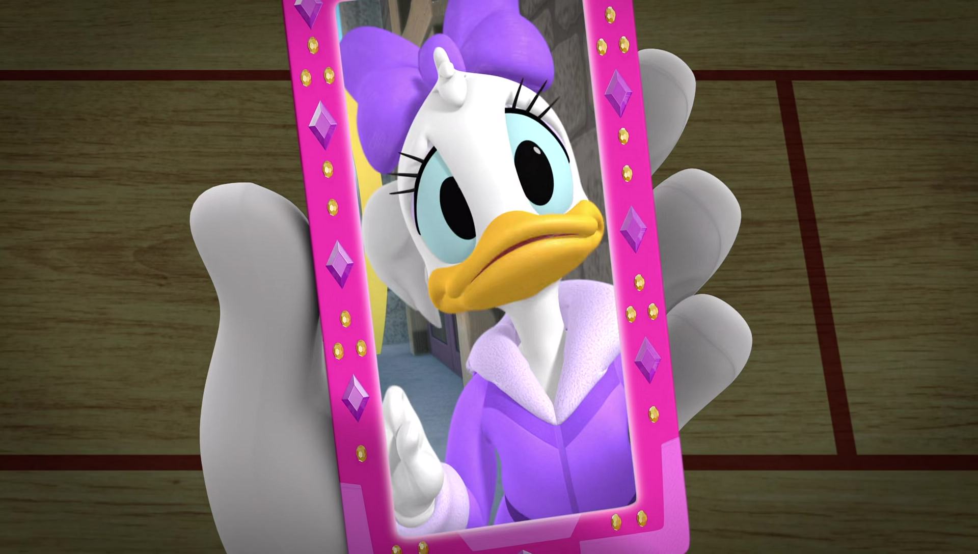 Mickey and Minnie Wish Upon a Christmas (2021) - Animation Screencaps.com