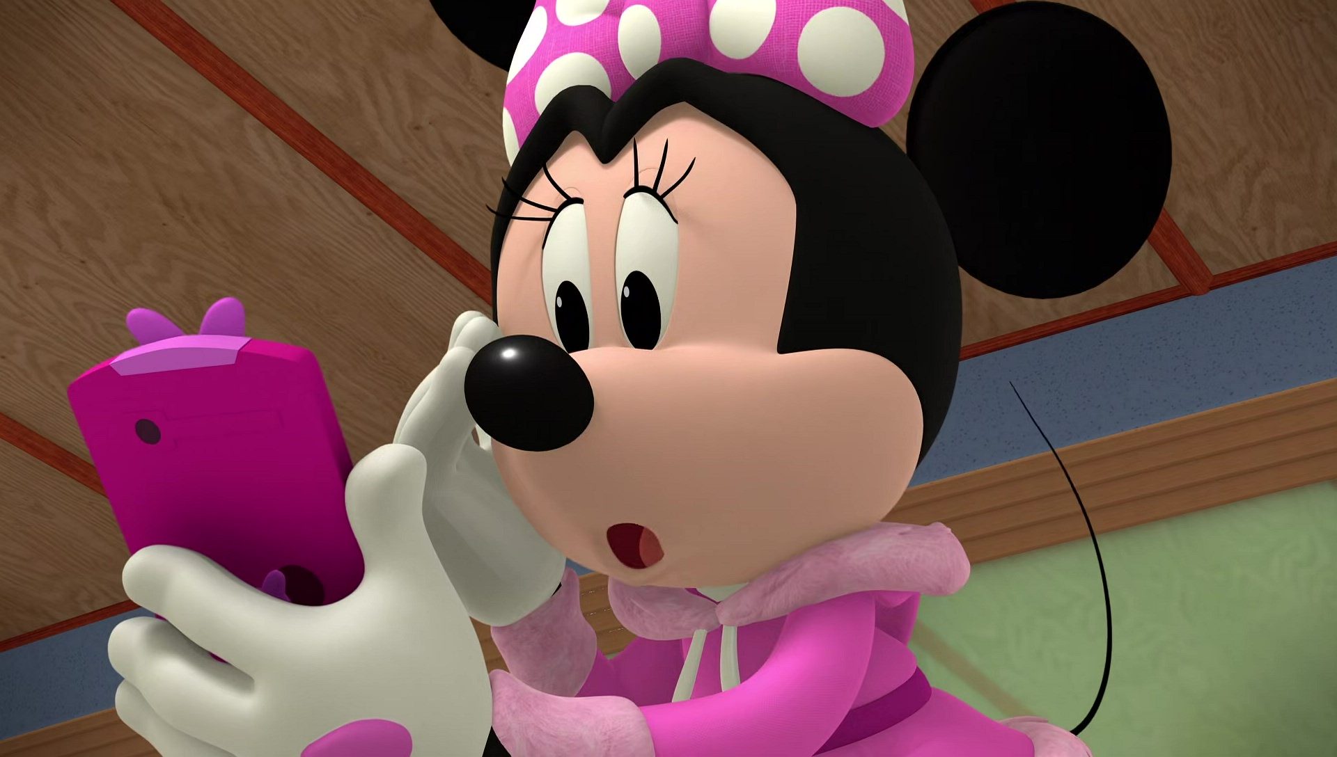 Mickey and Minnie Wish Upon a Christmas (2021) - Animation Screencaps.com