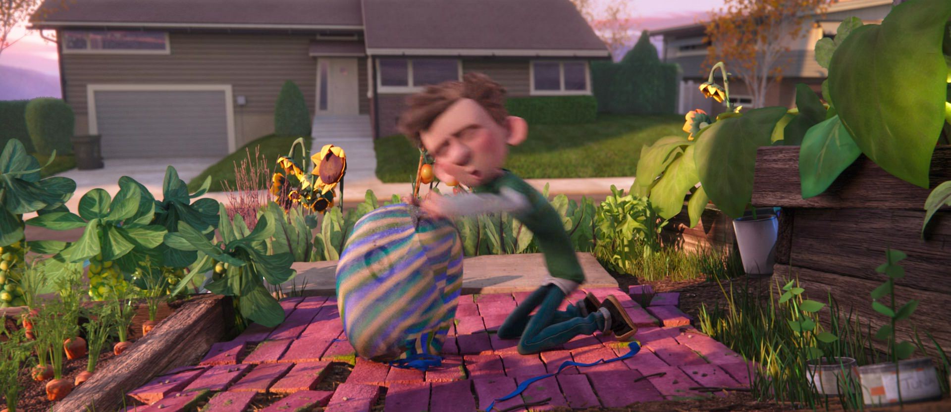 Ron's Gone Wrong (2021) - Animation Screencaps.com