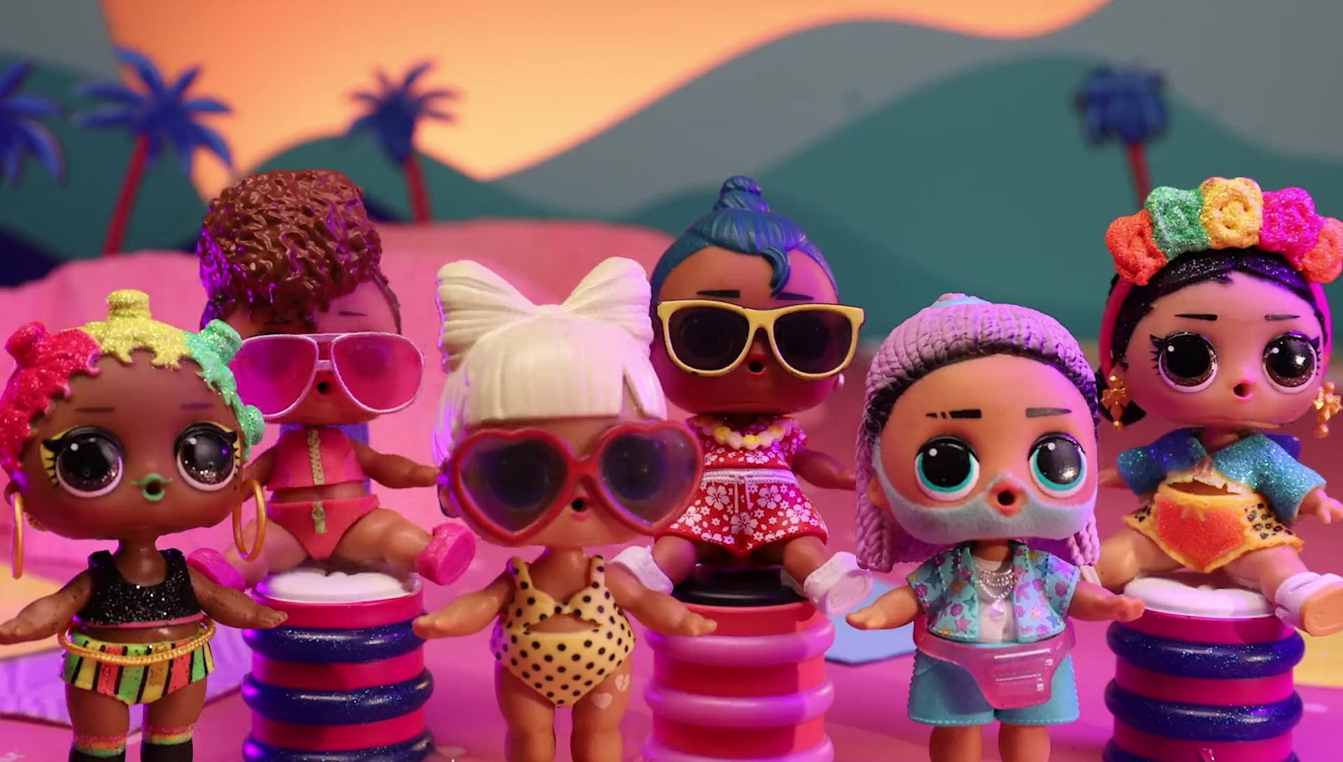 L.O.L. Surprise! Winter Fashion Show (2022) - Animation Screencaps.com