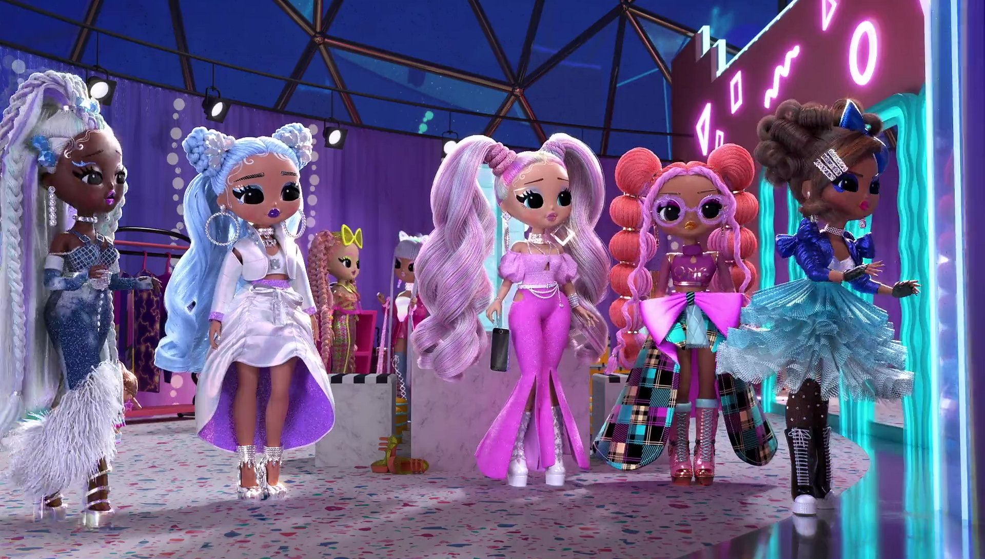 L.O.L. Surprise! Winter Fashion Show (2022) - Animation Screencaps.com