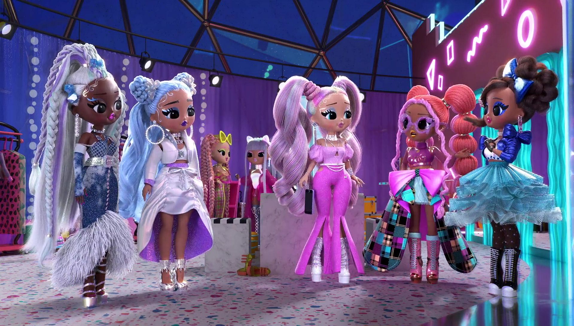 L.O.L. Surprise! Winter Fashion Show (2022) - Animation Screencaps.com